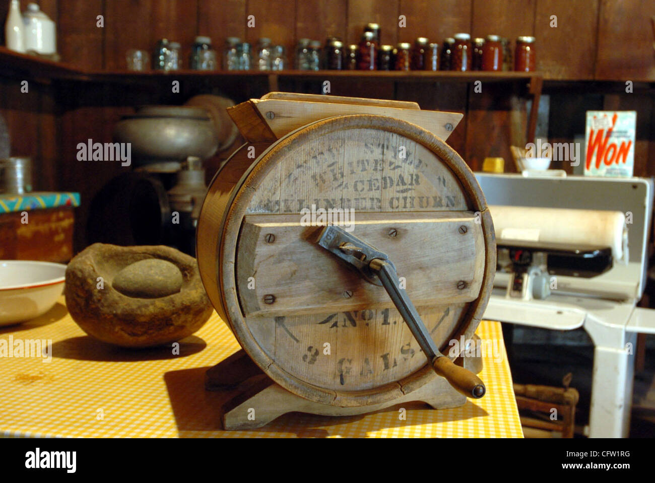 Native american grinding stone hi-res stock photography and images - Alamy