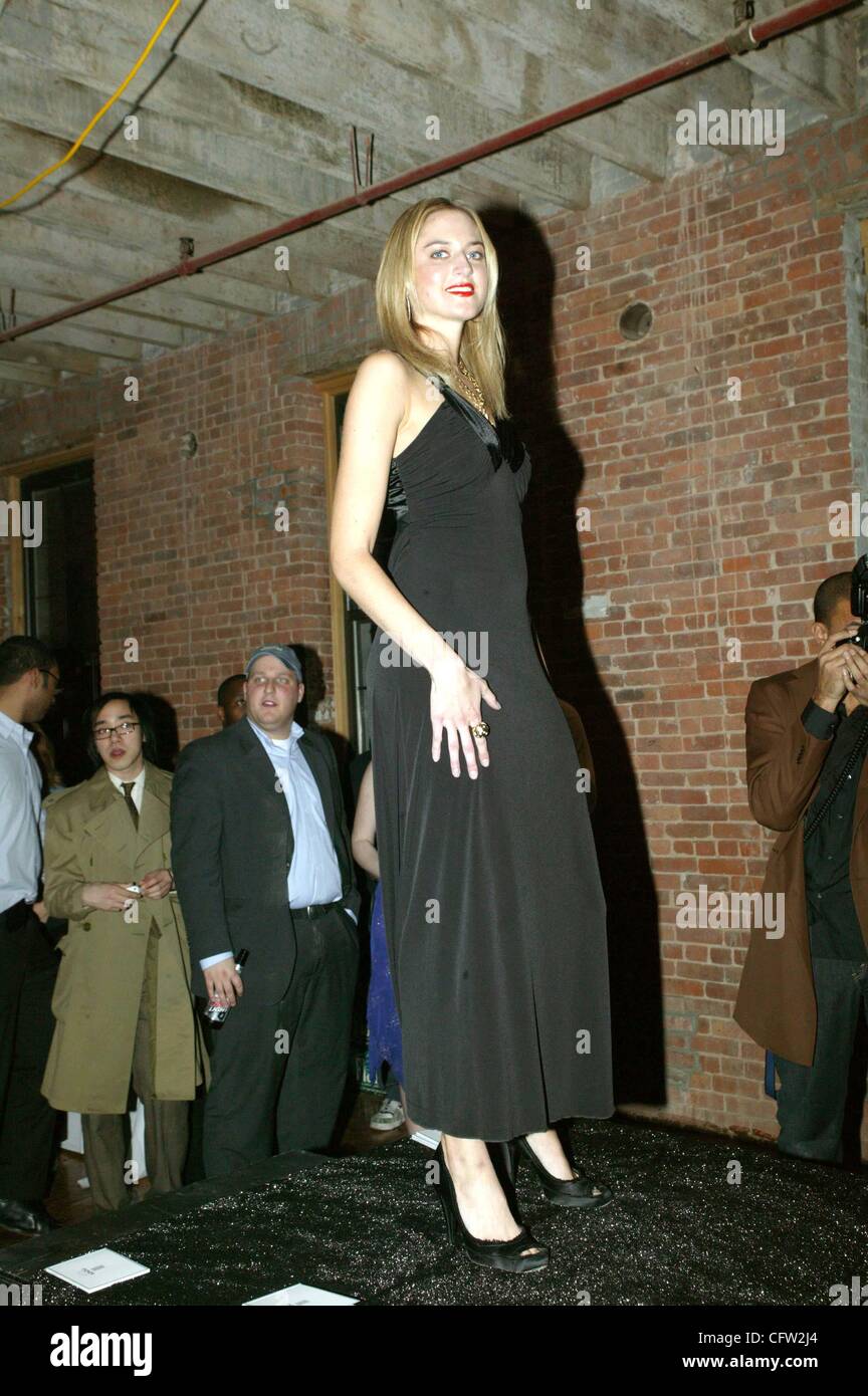 Feb. 1, 2007 - New York, New York, U.S. - Fashion Week kick off party ...