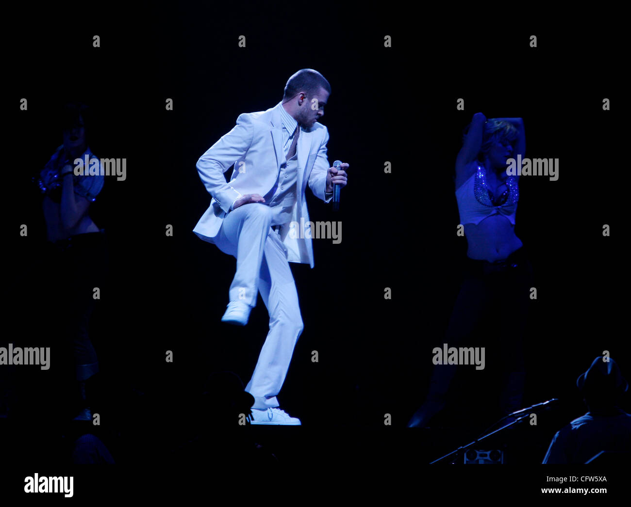 Justin timberlake performing hi-res stock photography and images - Alamy