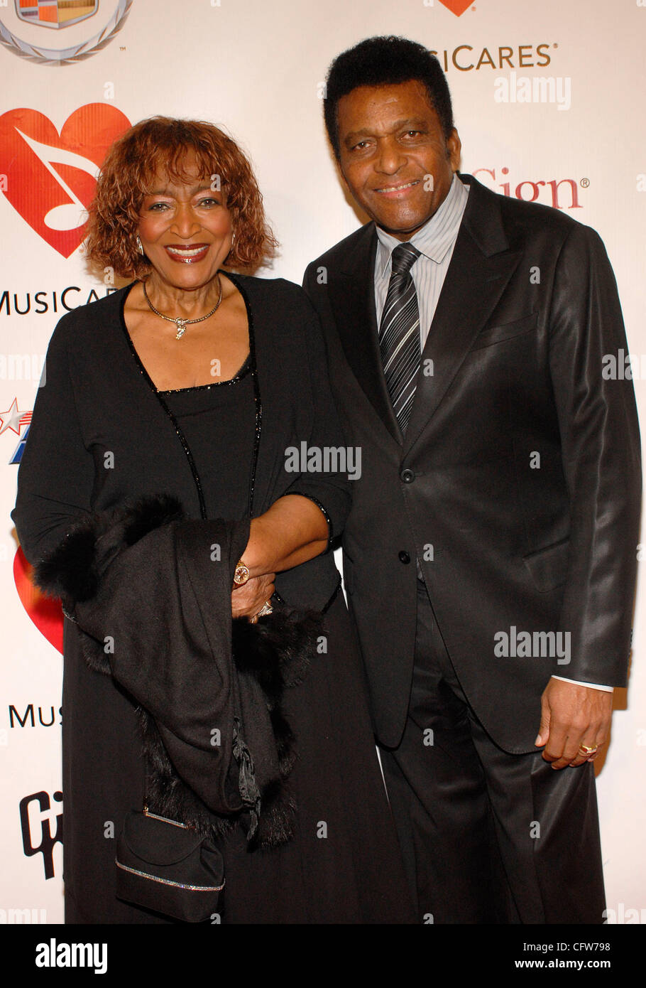 Feb 09, 2007 - Los Angeles, CA, USA - CHARLEY PRIDE and wife Rozine ...