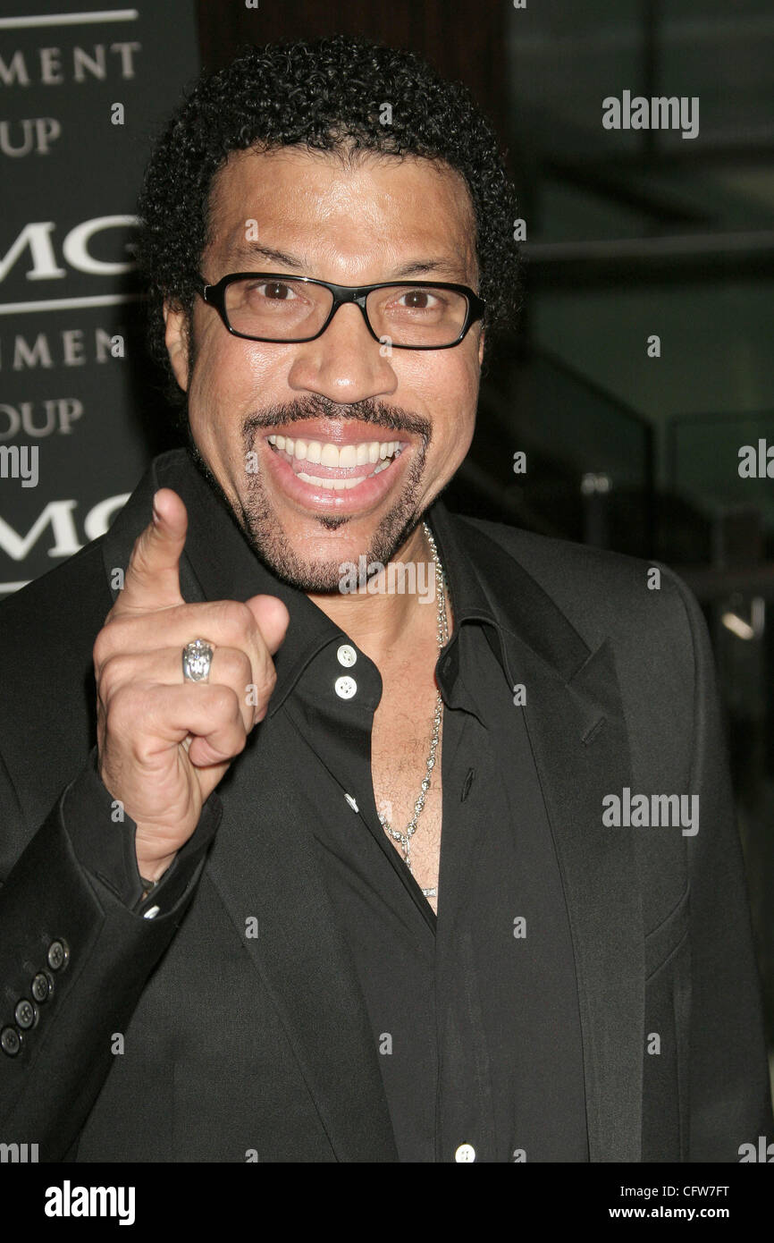 Feb 10, 2007; Hollywood, California, USA; Singer/Musician LIONEL RICHIE ...