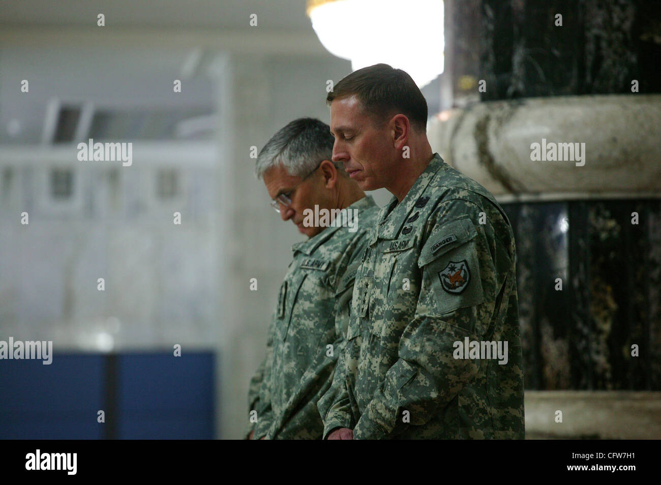 General George Casey (L) is replaced by General David Petraeus (R) as ...