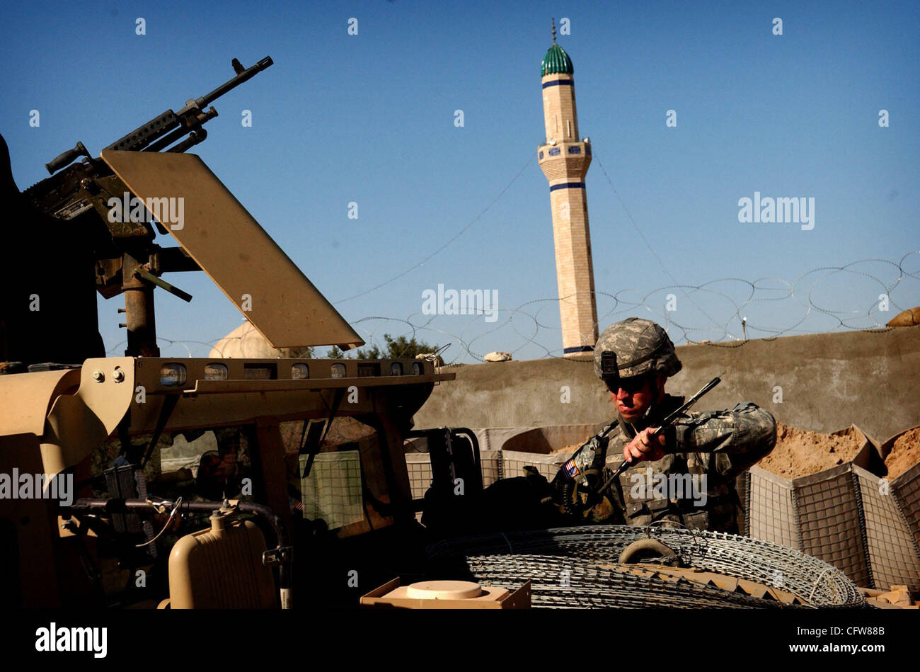 Feb 11, 2007 - Siniyah, Salah ad Din, Iraq - A soldier from the 303rd ...
