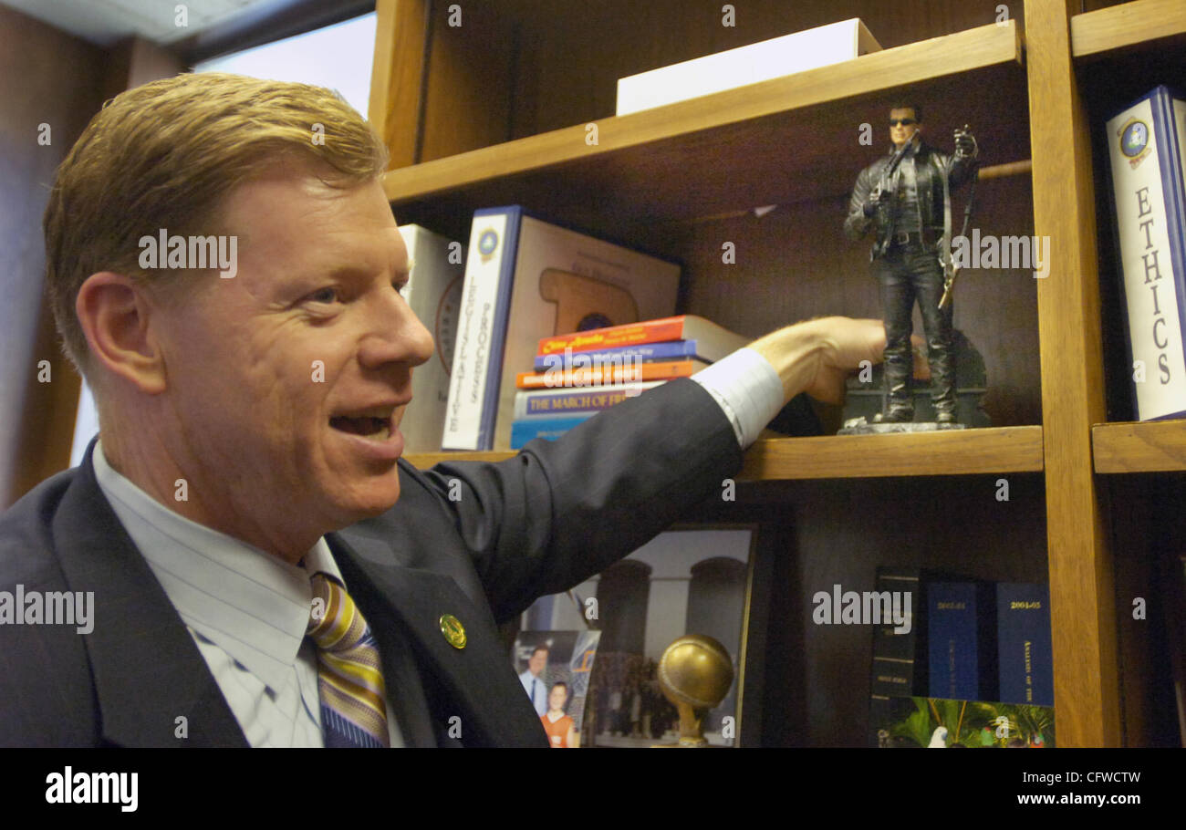 State assemblyman hi-res stock photography and images - Alamy