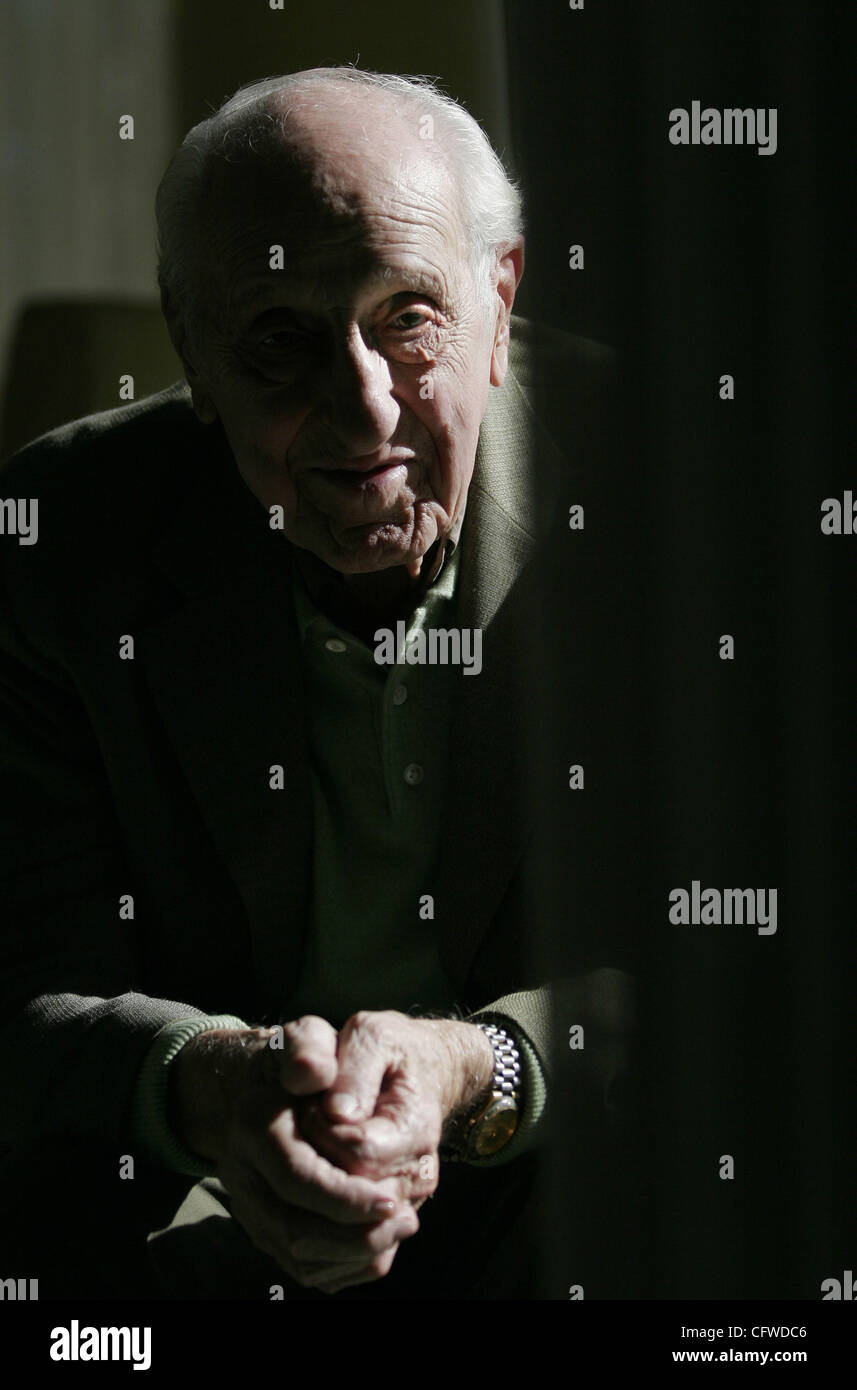 Portrait of Ray Evans, in 2004, a prolific songwriter who created ...