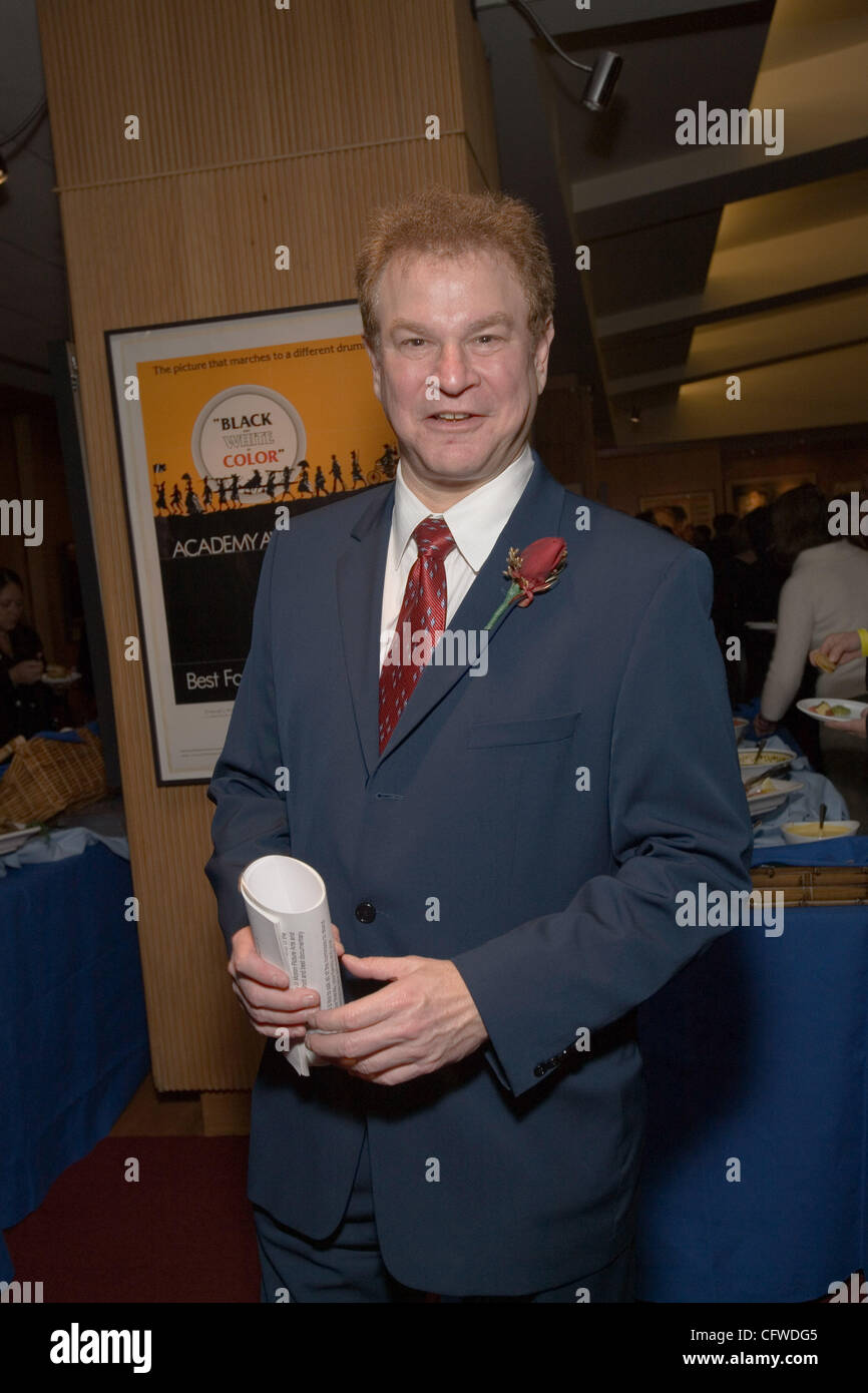 Feb 21, 2007 - Beverly hills, CA, USA - Actor ROBERT WUHL, host of the ...
