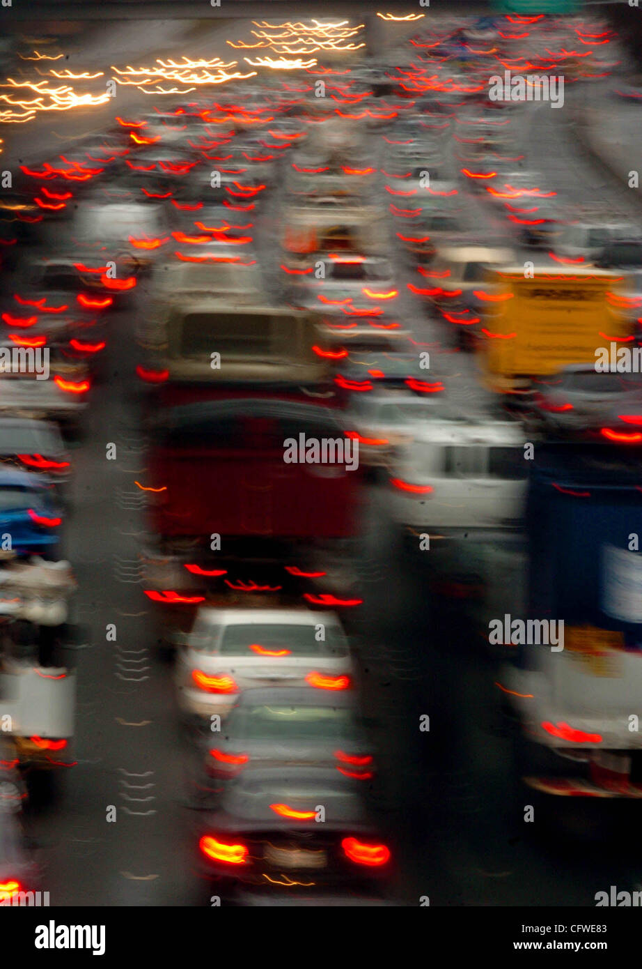 Heavy commute traffic in the rain along Interstate 680 south near ...