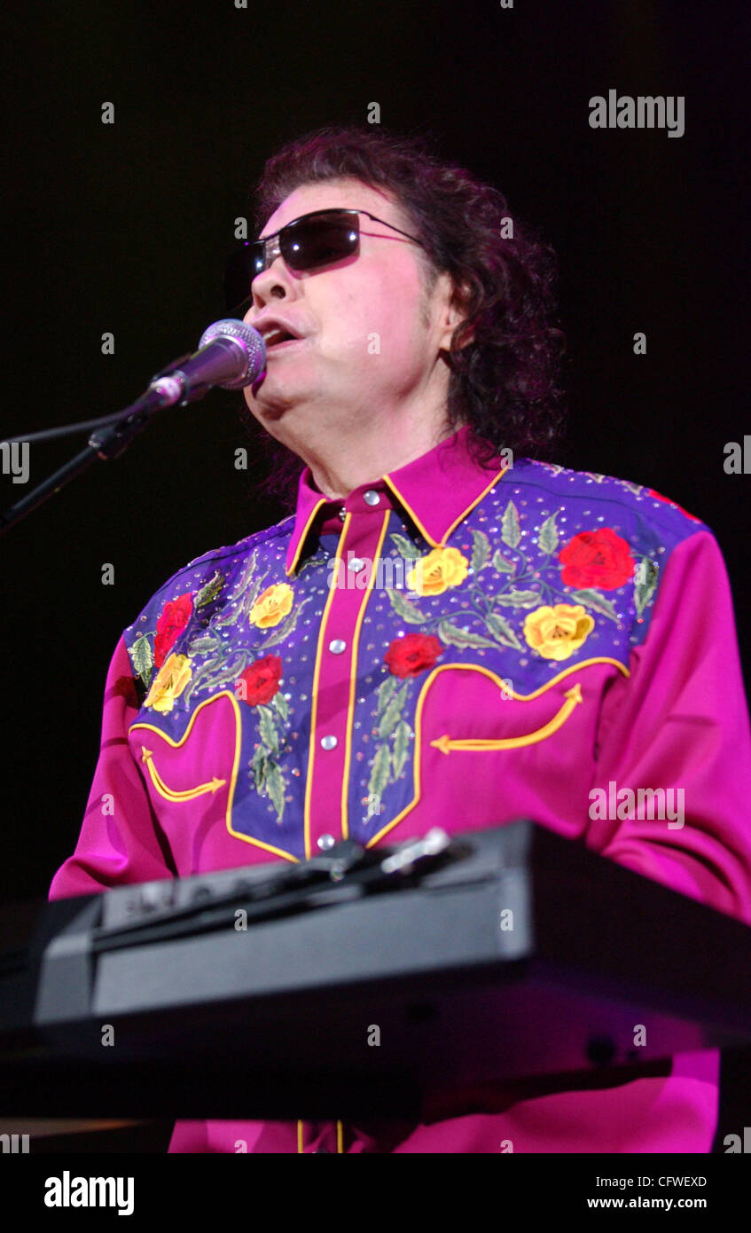 Feb. 24, 2007; N. Charleston, SC USA; Legendary Musician RONNIE MILSAP ...