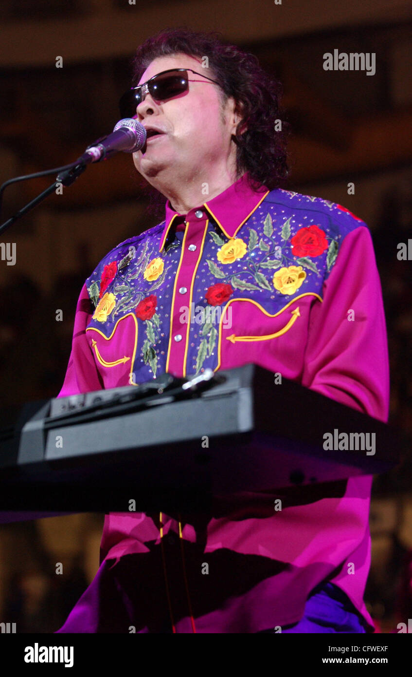Feb. 24, 2007; N. Charleston, SC USA; Legendary Musician RONNIE MILSAP ...