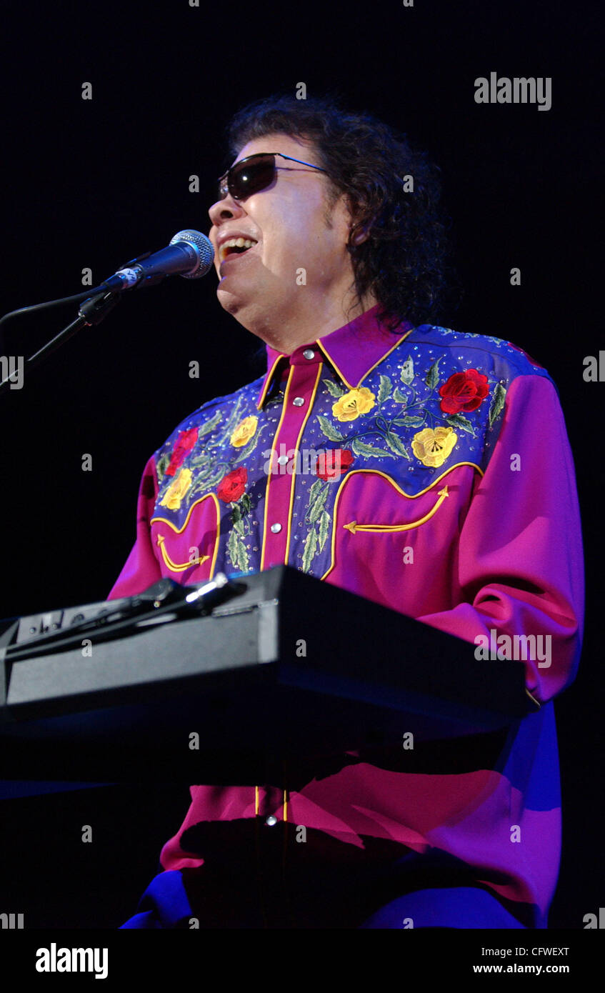 Feb. 24, 2007; N. Charleston, SC USA; Legendary Musician RONNIE MILSAP ...