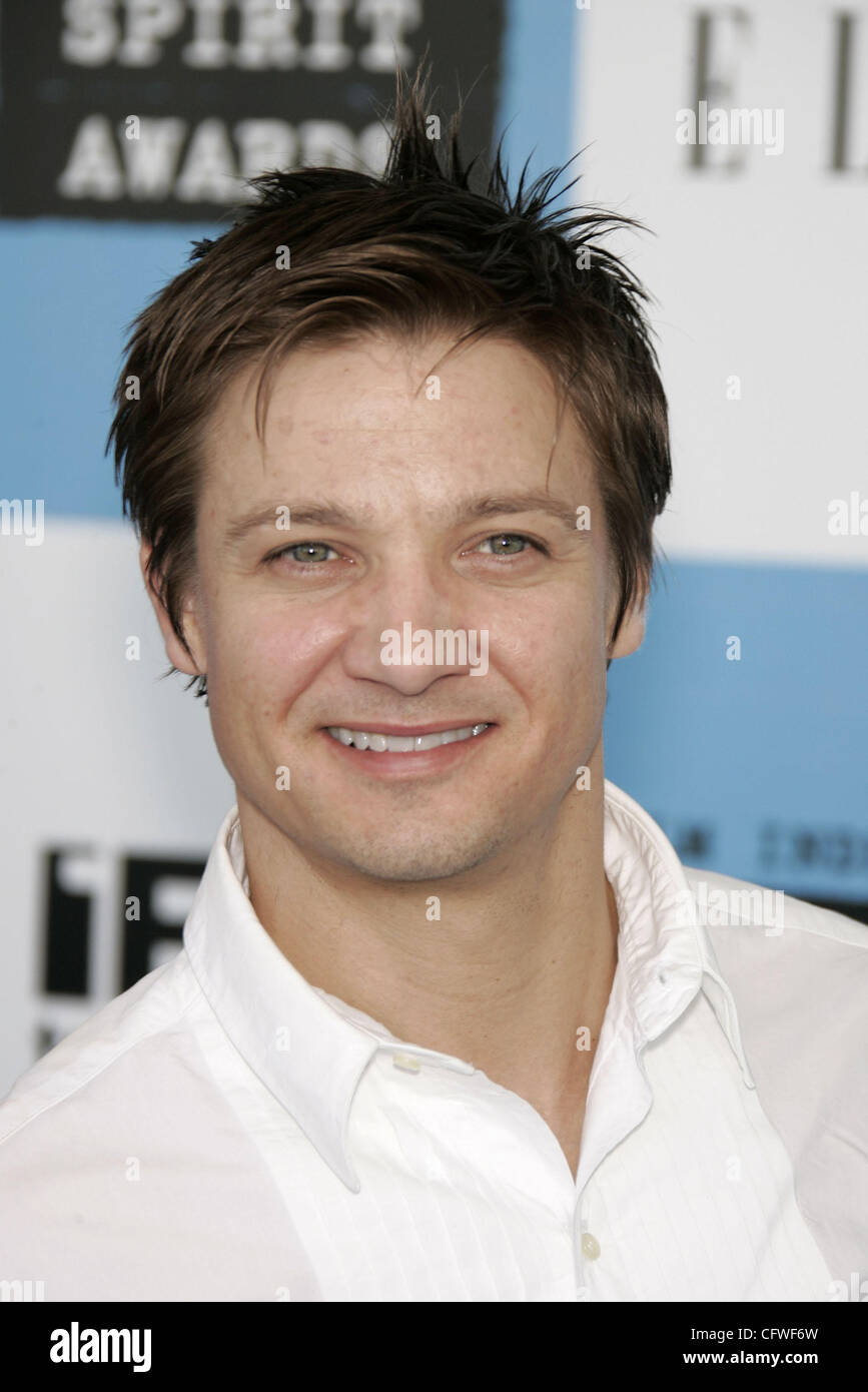 Feb 24, 2007 - Santa Monica, CA, USA - Actor JEREMY RENNER during ...