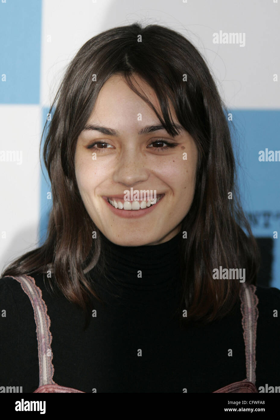 Shannyn sossamon spirit awards hi-res stock photography and images - Alamy