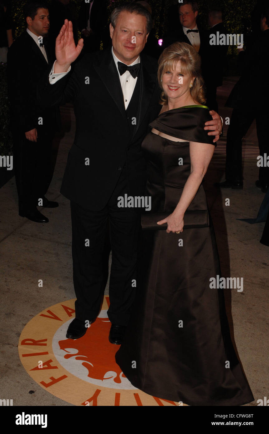 Feb 25, 2007 - West Hollywood, CA, USA - AL GORE and TIPPER GORE ...