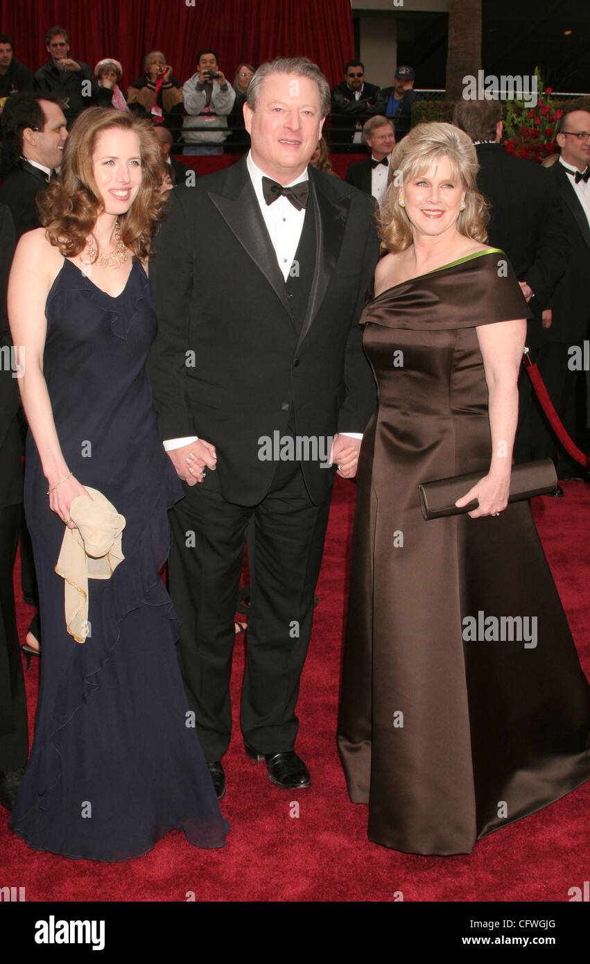 Feb 25, 2007 - Los Angeles, CA, USA - OSCARS 2007: AL GORE and family ...