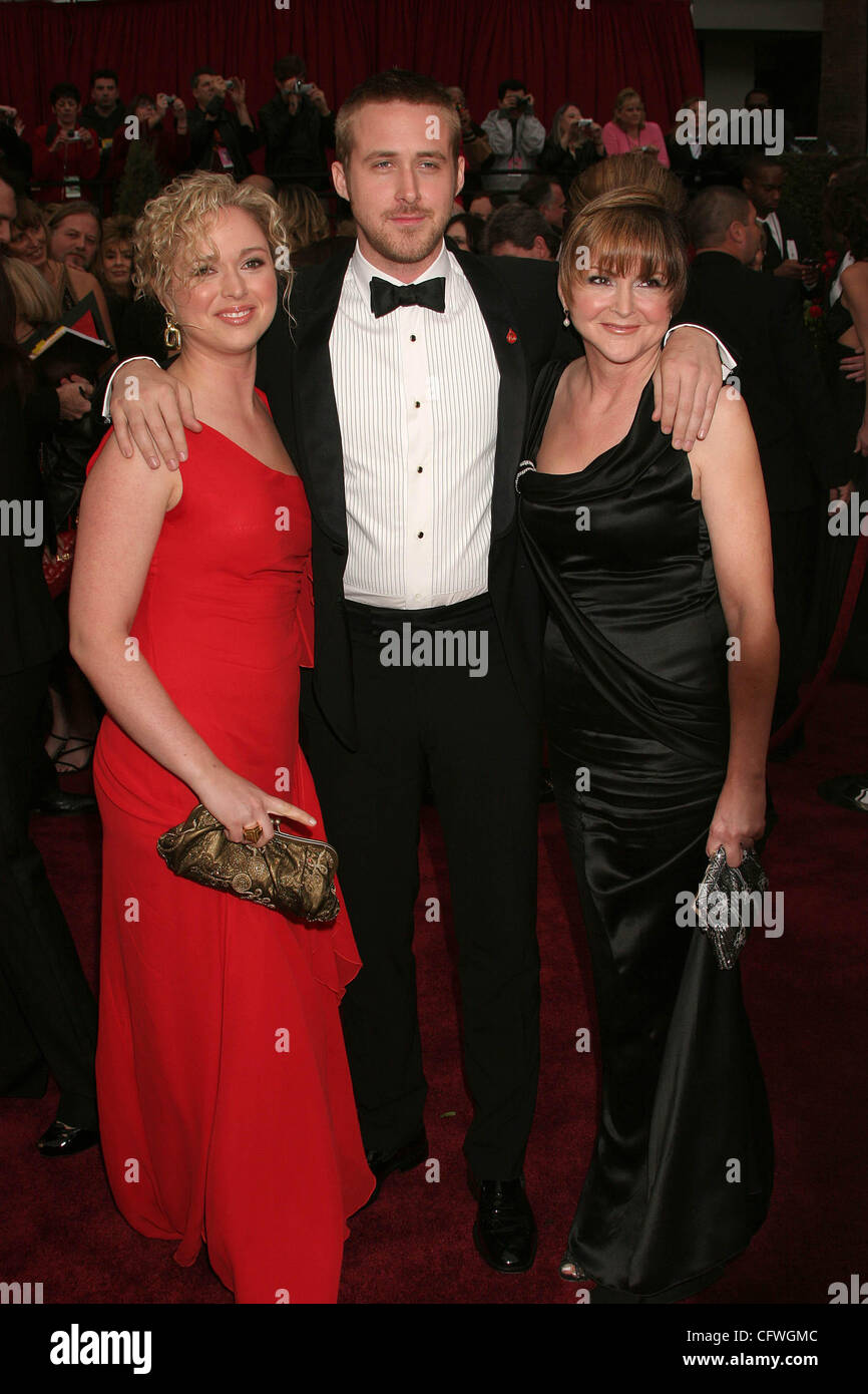 Ryan gosling and his mother hi-res stock photography and images - Alamy