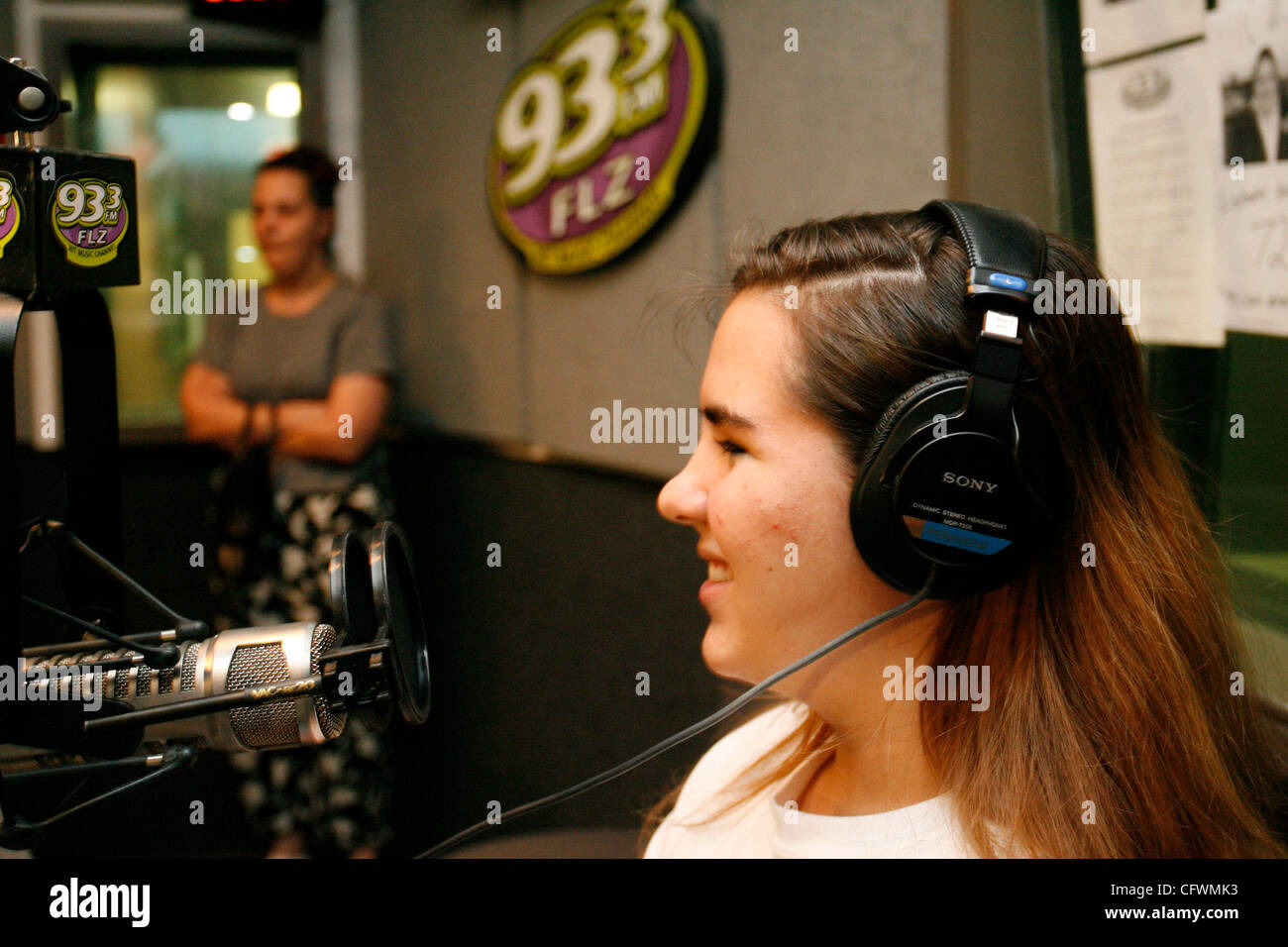 Mar. 1, 2007 - Tampa, FL - (TAMPA 3/1/07)--1) As her mother, Rachel ...