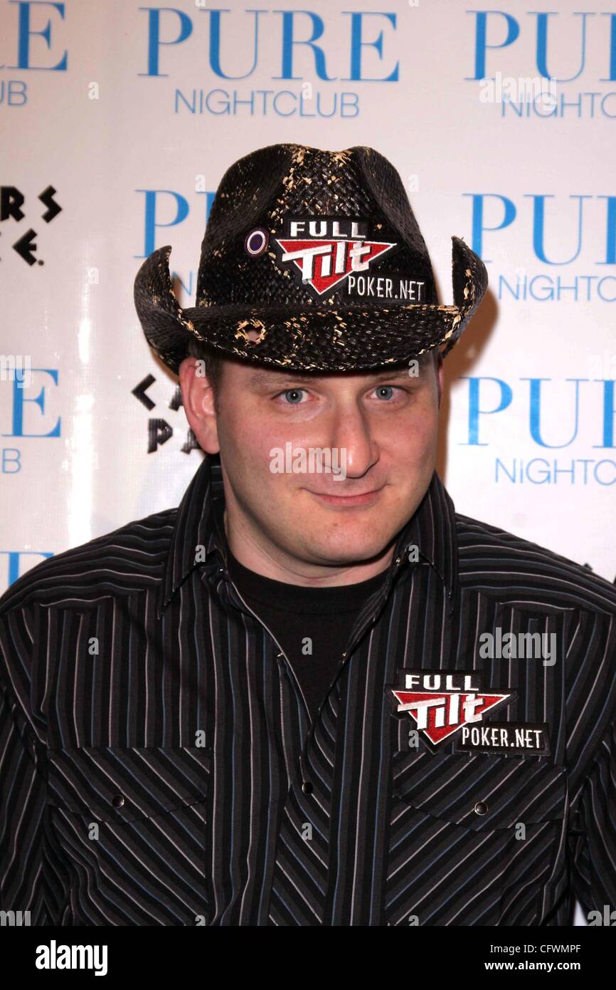 Mar. 2, 2007 - Hollywood, California, U.S. - K52004EG.DRAW PARTY AT ...