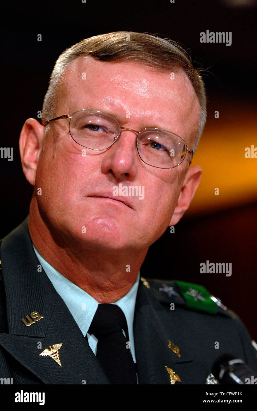 Us army surgeon hi-res stock photography and images - Alamy