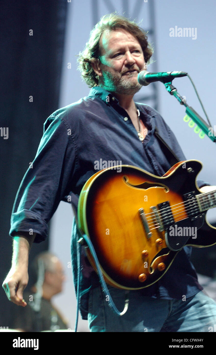John bell widespread panic hi-res stock photography and images - Alamy