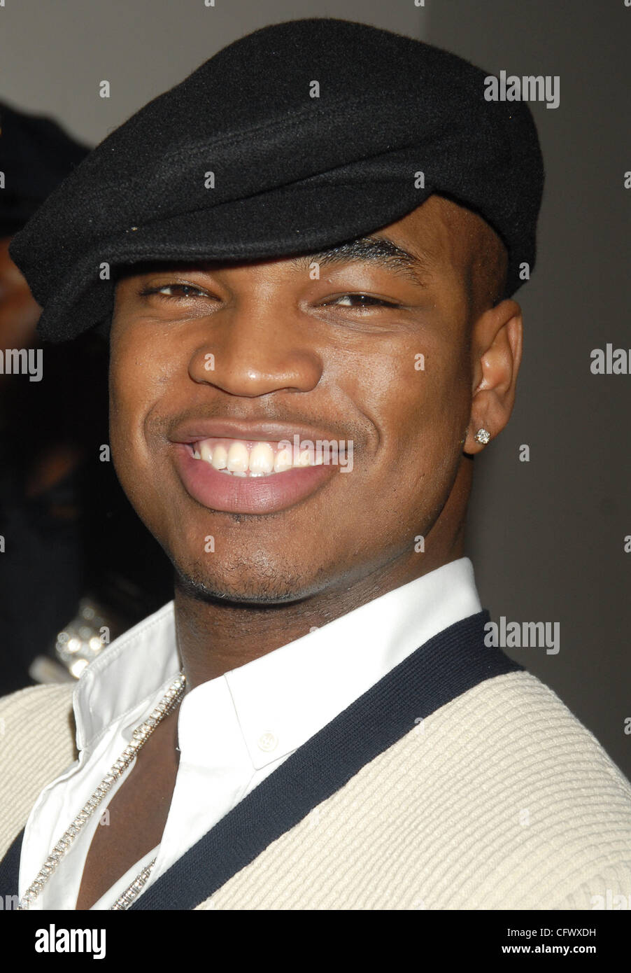Mar 12, 2007 - New York, NY, USA - NE-YO departs MTV studios after his ...