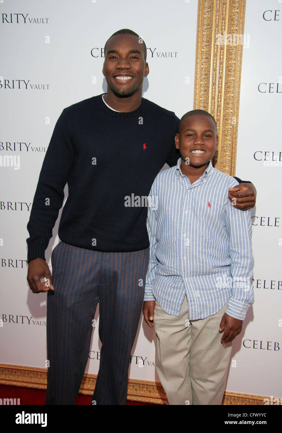 Mar 15, 2007 - Beverly Hills, CA, USA - CORDELL TAYLOR and his son ...