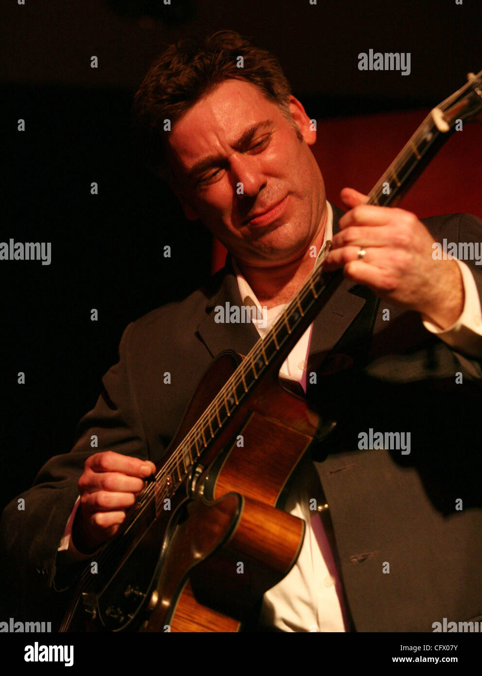 Peter bernstein hi-res stock photography and images - Alamy