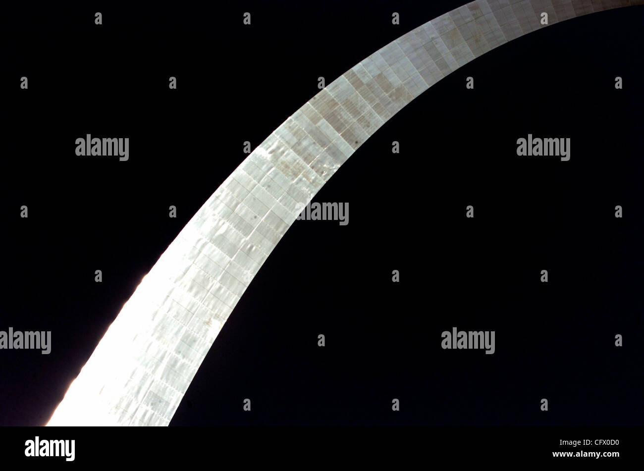 Views of the Gateway Arch along the Mississippi River waterfront in ...