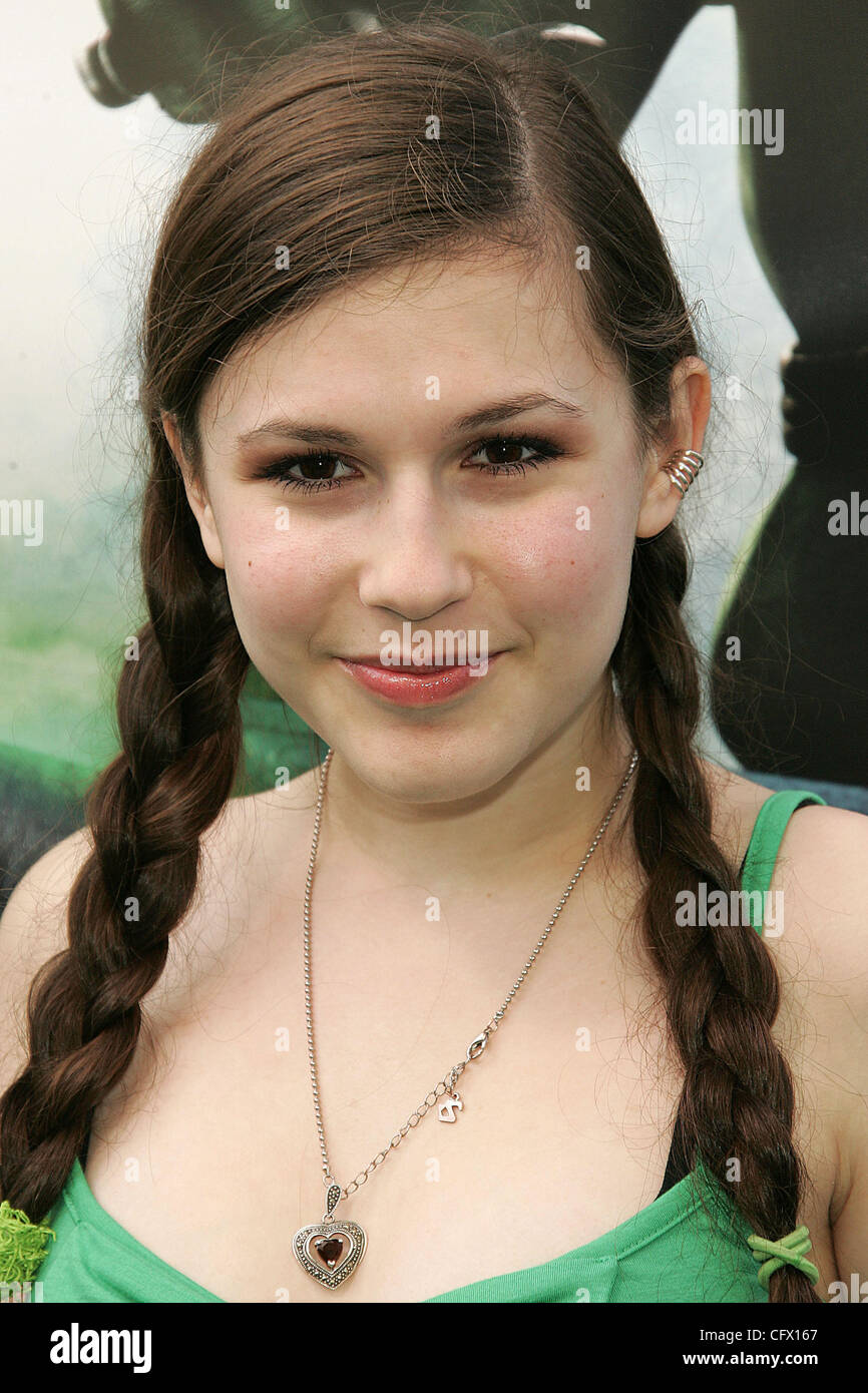 © 2007 Jerome Ware/Zuma Press Actress ERIN SANDERS during arrivals at ...