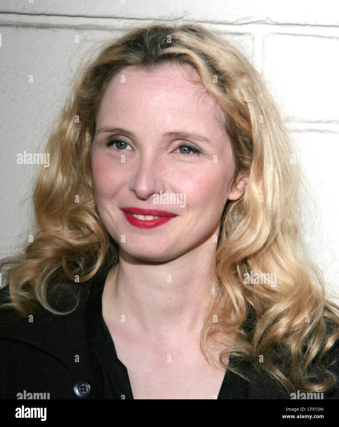 Mar 18, 2007 - Los Angeles, CA, USA - JULIE DELPY at the Los Angeles ...