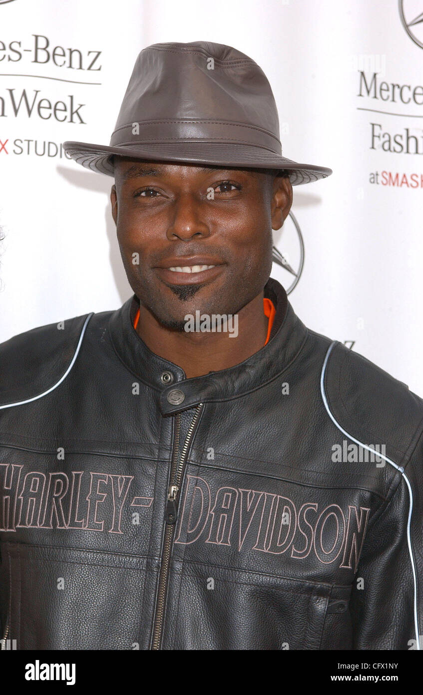 Mar 18, 2007; Los Angeles, USA; Actor JIMMY JEAN-LOUIS at the Mercedes ...