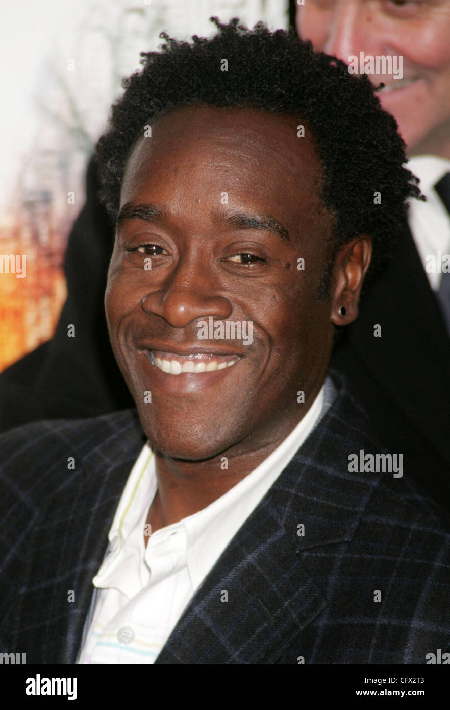 Reign over me 2007 don cheadle hi-res stock photography and images - Alamy