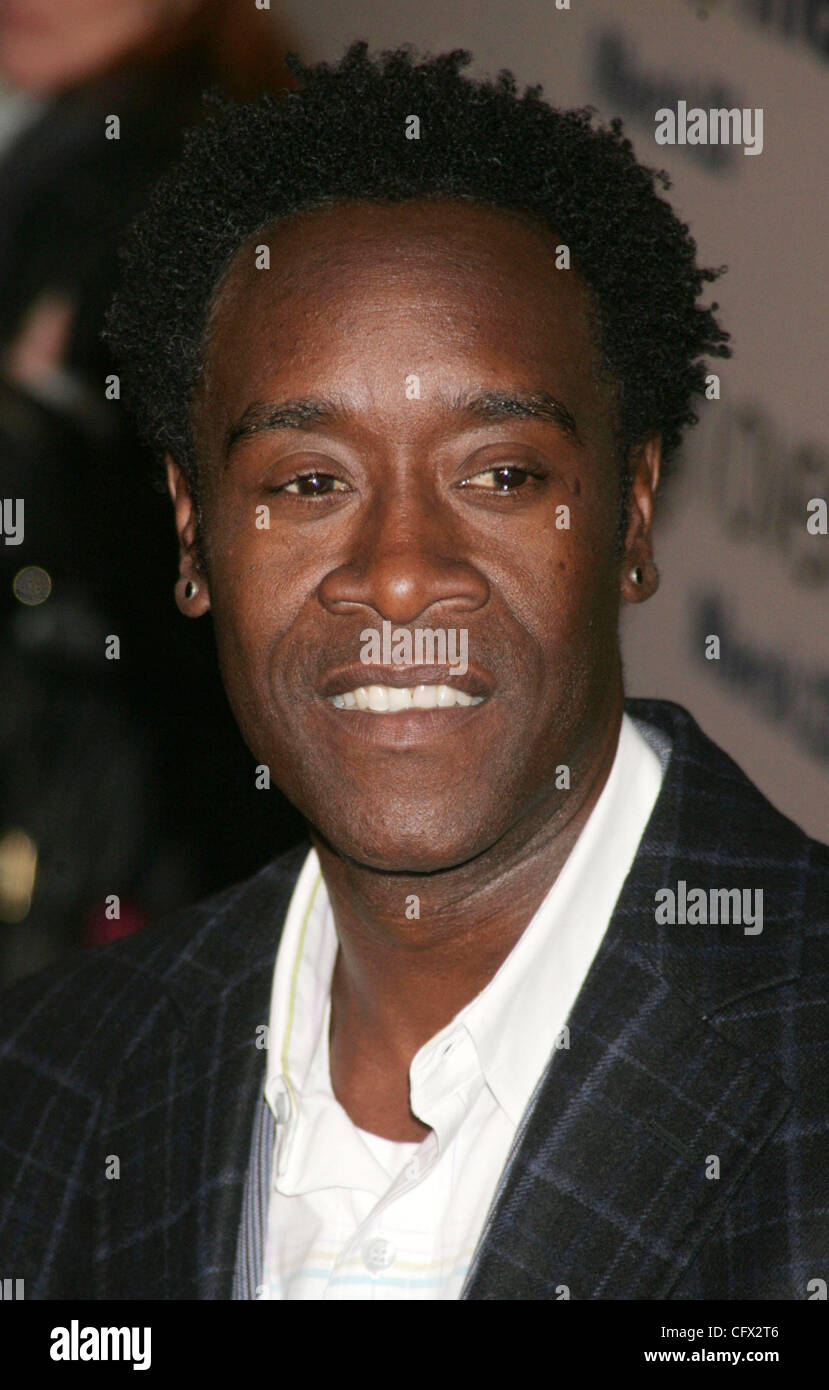 Reign over me 2007 don cheadle hi-res stock photography and images - Alamy