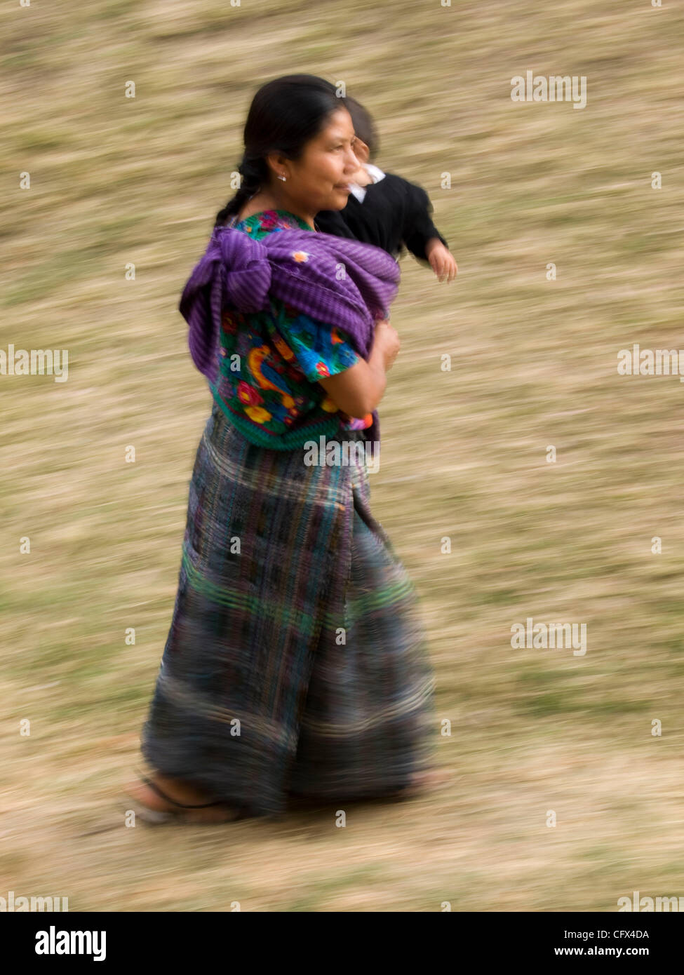 Guatemalan indigenous family in traditional clothing in Antiqua ...