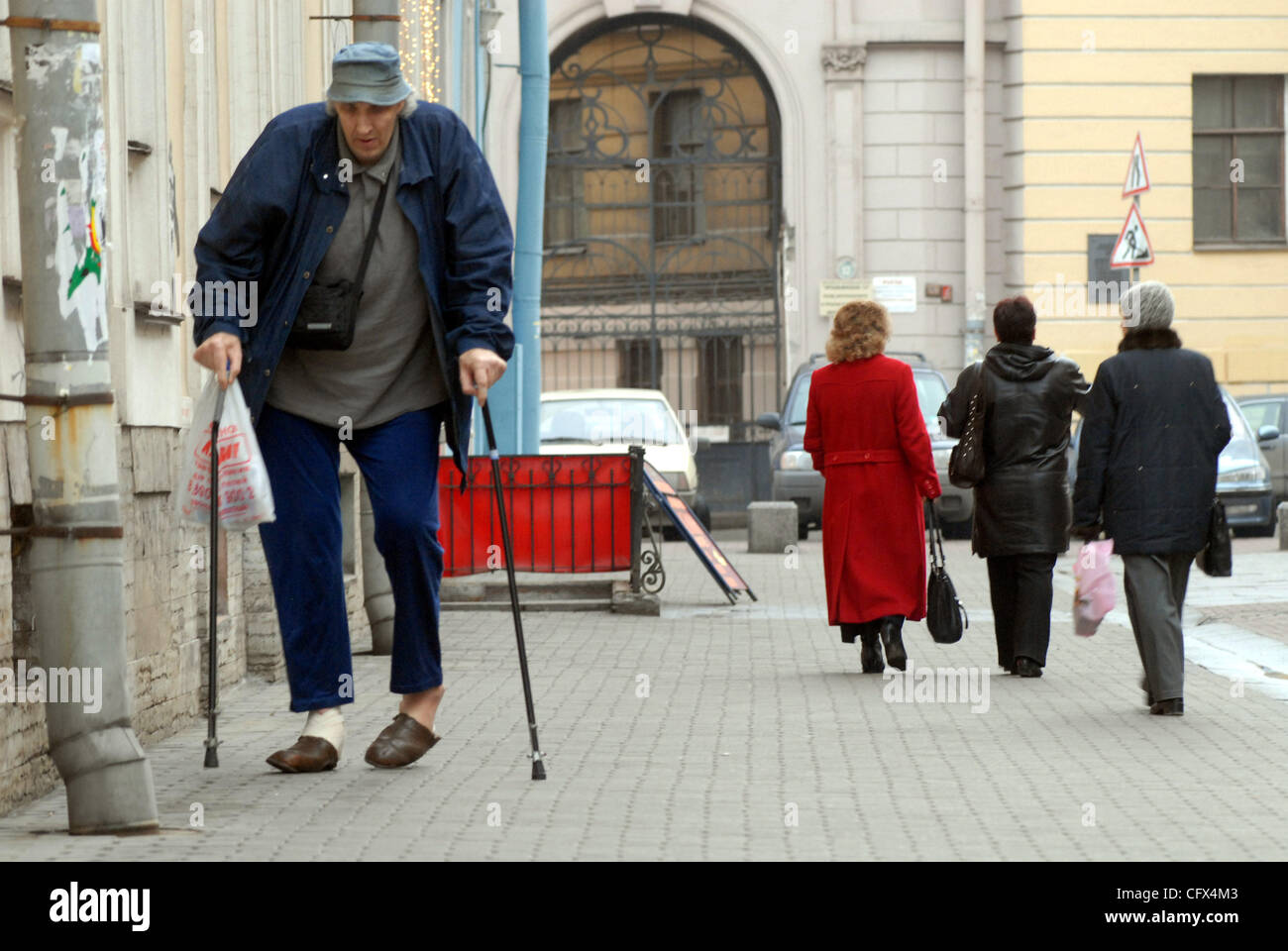 The highest basketball player in the history of basketball needs help. March 22,2007. St ...