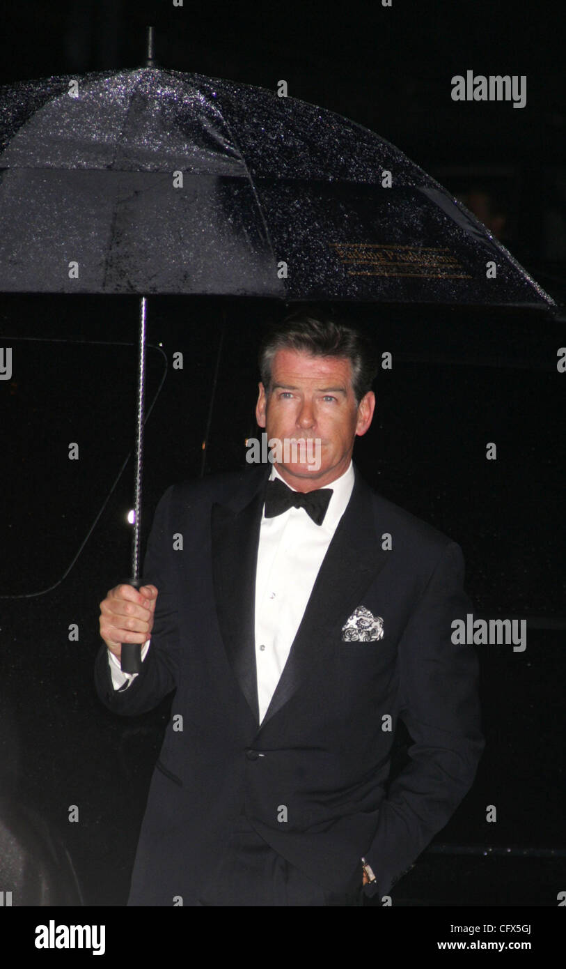 Mar 24, 2007 - New York, NY, USA - Actor PIERCE BROSNAN at the arrivals ...