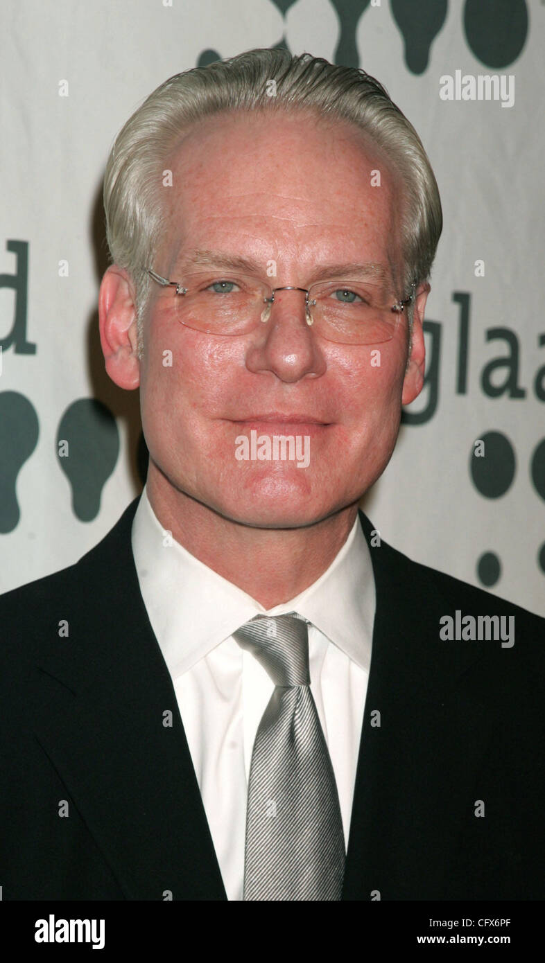 Mar 26, 2007 - New York, NY, USA - TIM GUNN at the arrivals for the ...