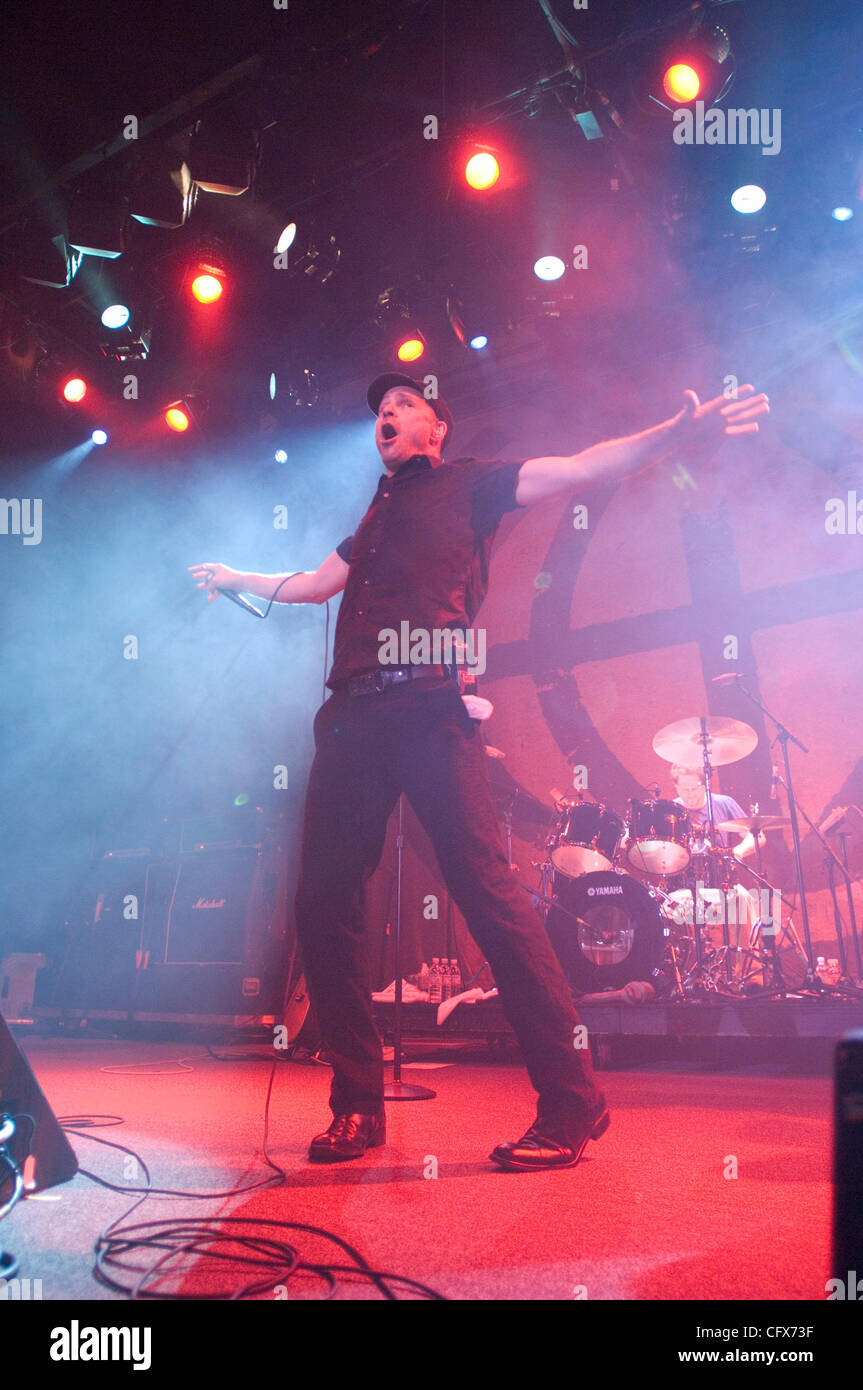 Mar 26, 2007 - San Francisco, CA, USA - Band THE TRAGICALLY HIP ...
