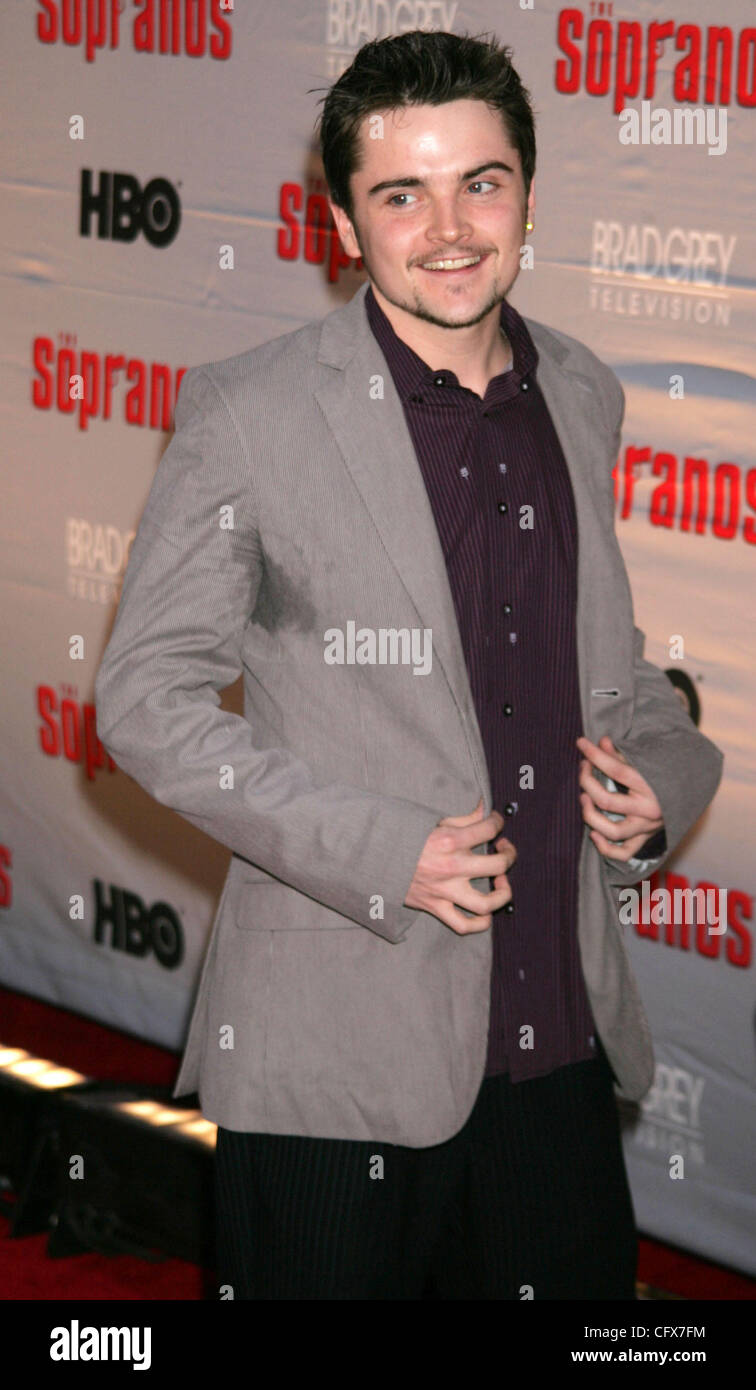 Mar 27, 2007 - New York, NY, USA - Actor ROBERT ILER at the arrivals ...