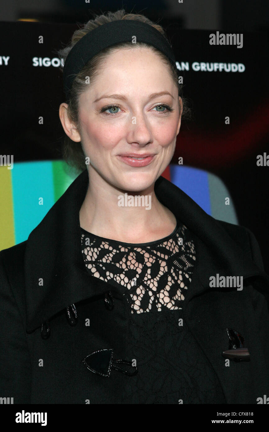 Mar 27, 2007 - Los Angeles, CA, USA - Actress JUDY GREER arrives at the ...