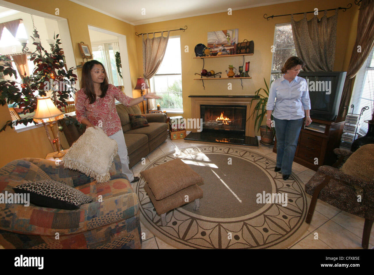 Laura roy hi-res stock photography and images - Alamy