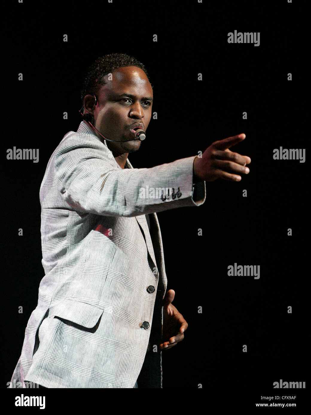 Wayne Brady Body