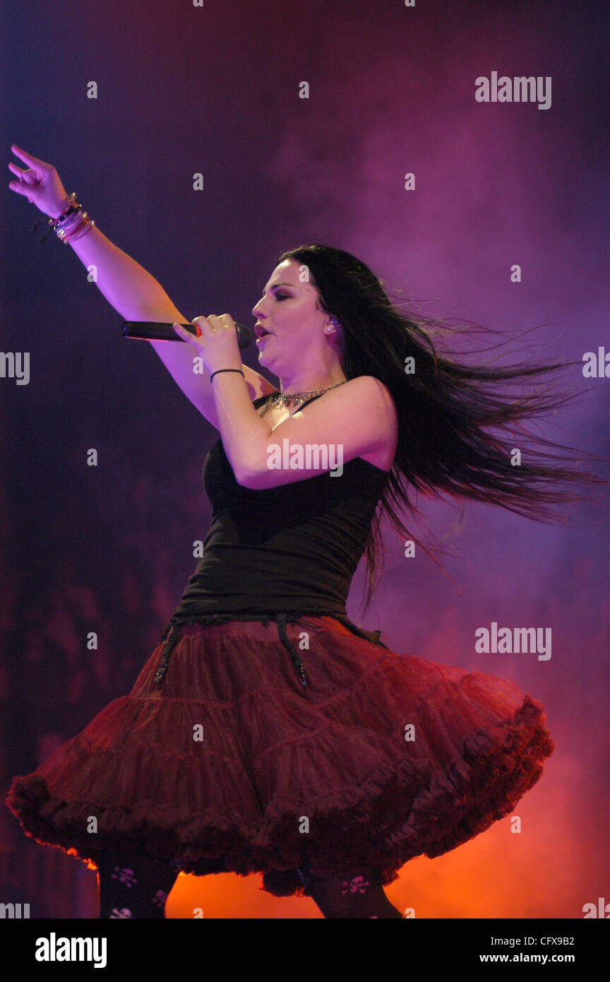 Grammy Award winner Evanescence performing live at the Ted Constant ...