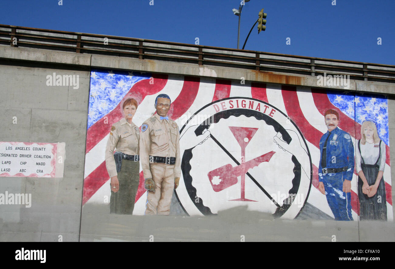 Los angeles mural freeway hi-res stock photography and images - Alamy