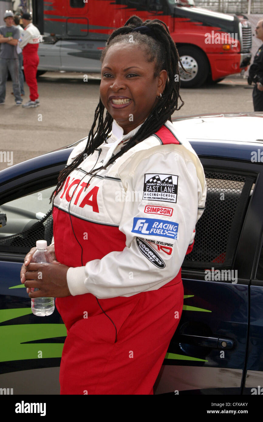 Apr 03, 2007; Long Beach, CA, USA; Race contestant Robin Quivers ...