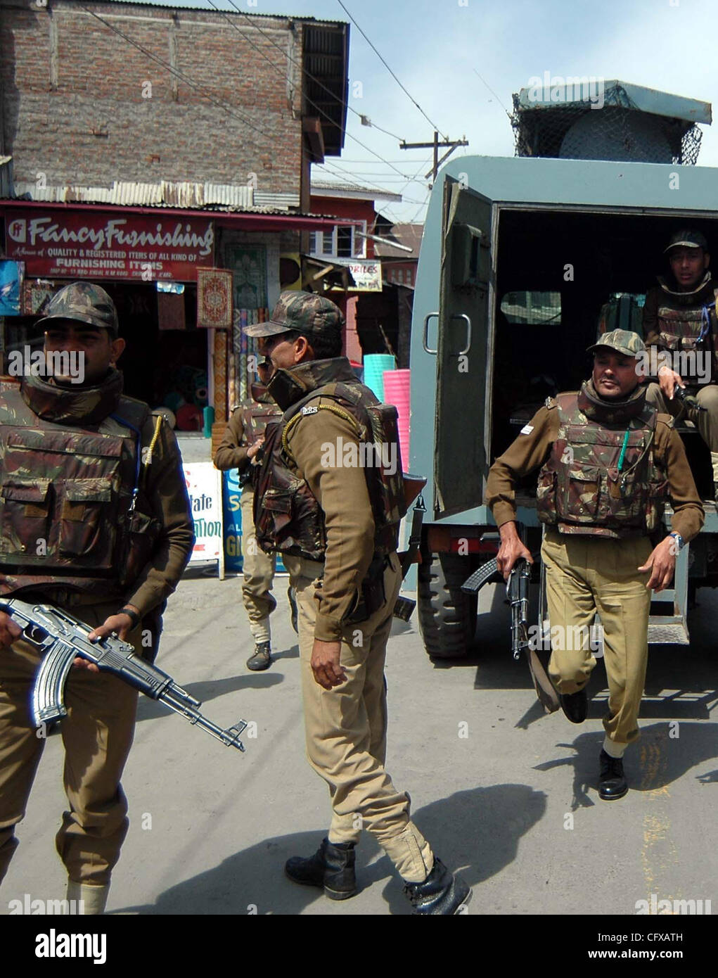 Indian security officers guard hi-res stock photography and images - Alamy