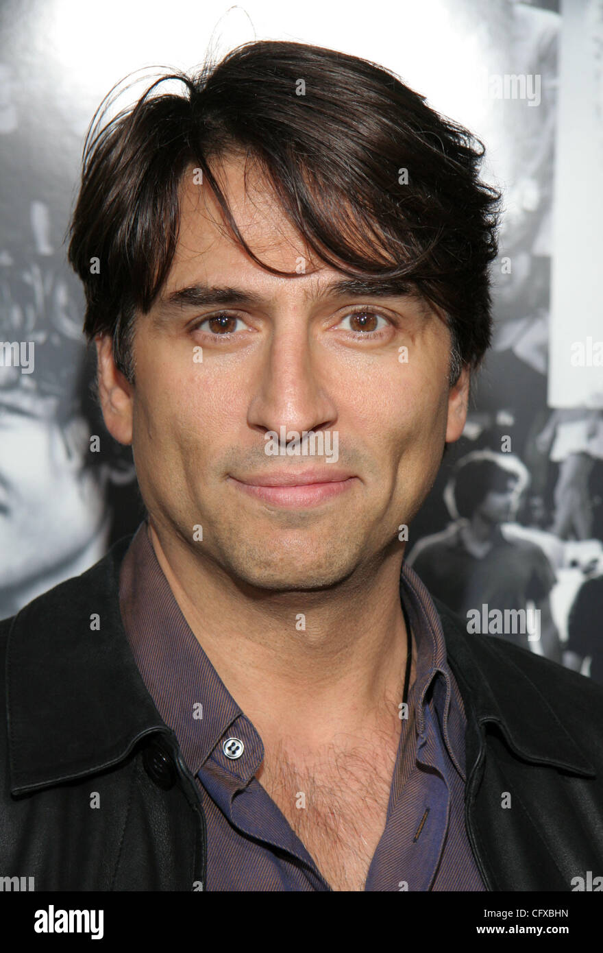 Apr 05, 2007 - Hollywood, CA, USA - VINCENT SPANO arriving at the ...