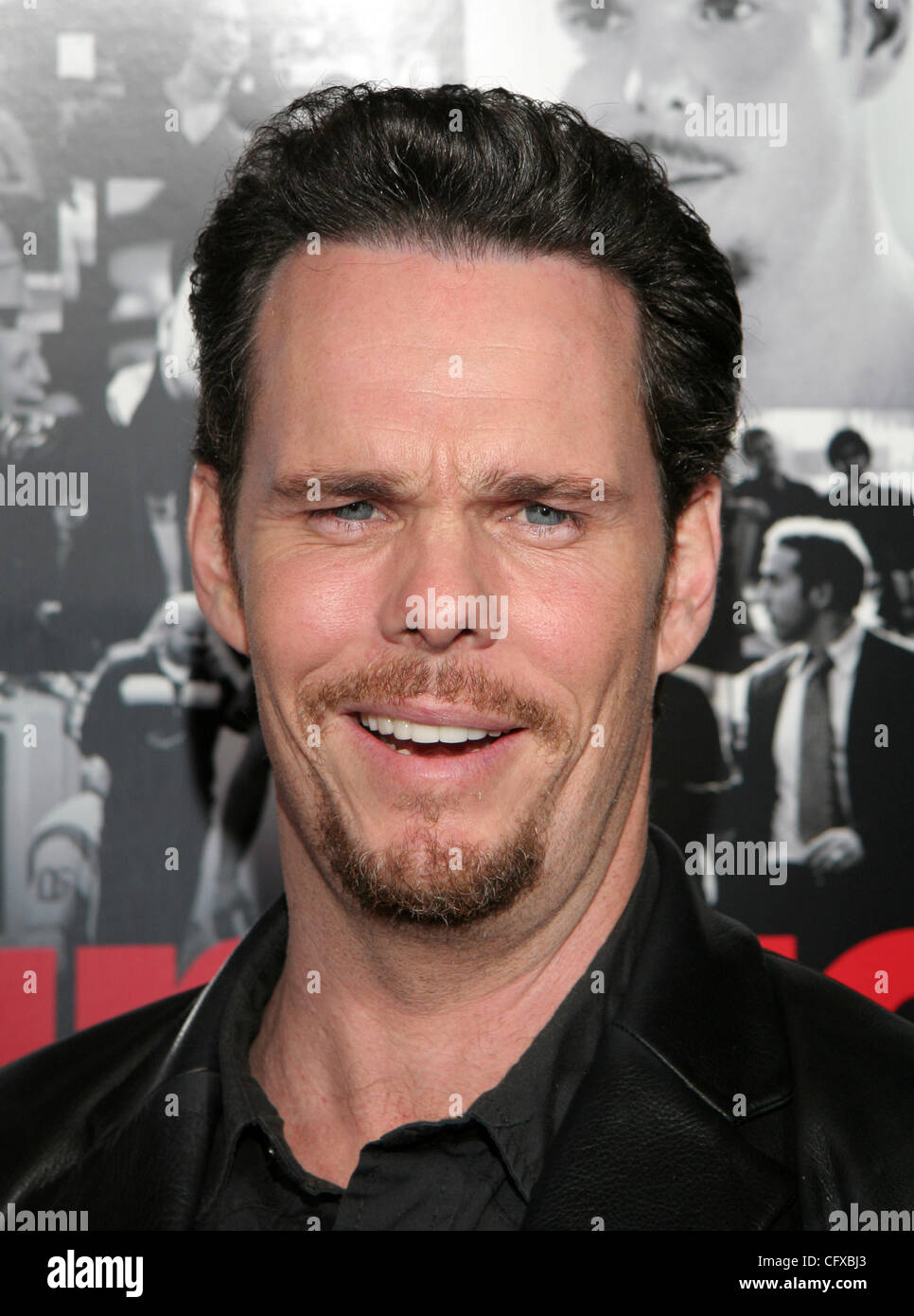 Apr 05, 2007 - Hollywood, CA, USA - KEVIN DILLON arriving at the ...