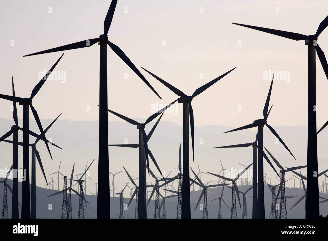 Apr 05, 2007 - Palm Springs, CA, USA - Renewable wind energy generator ...