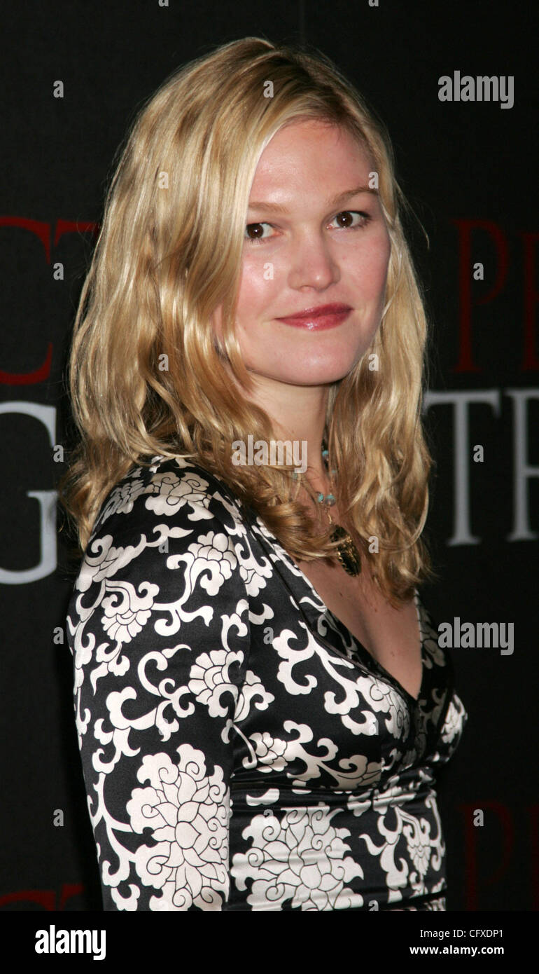 Perfect stranger press hi-res stock photography and images - Alamy