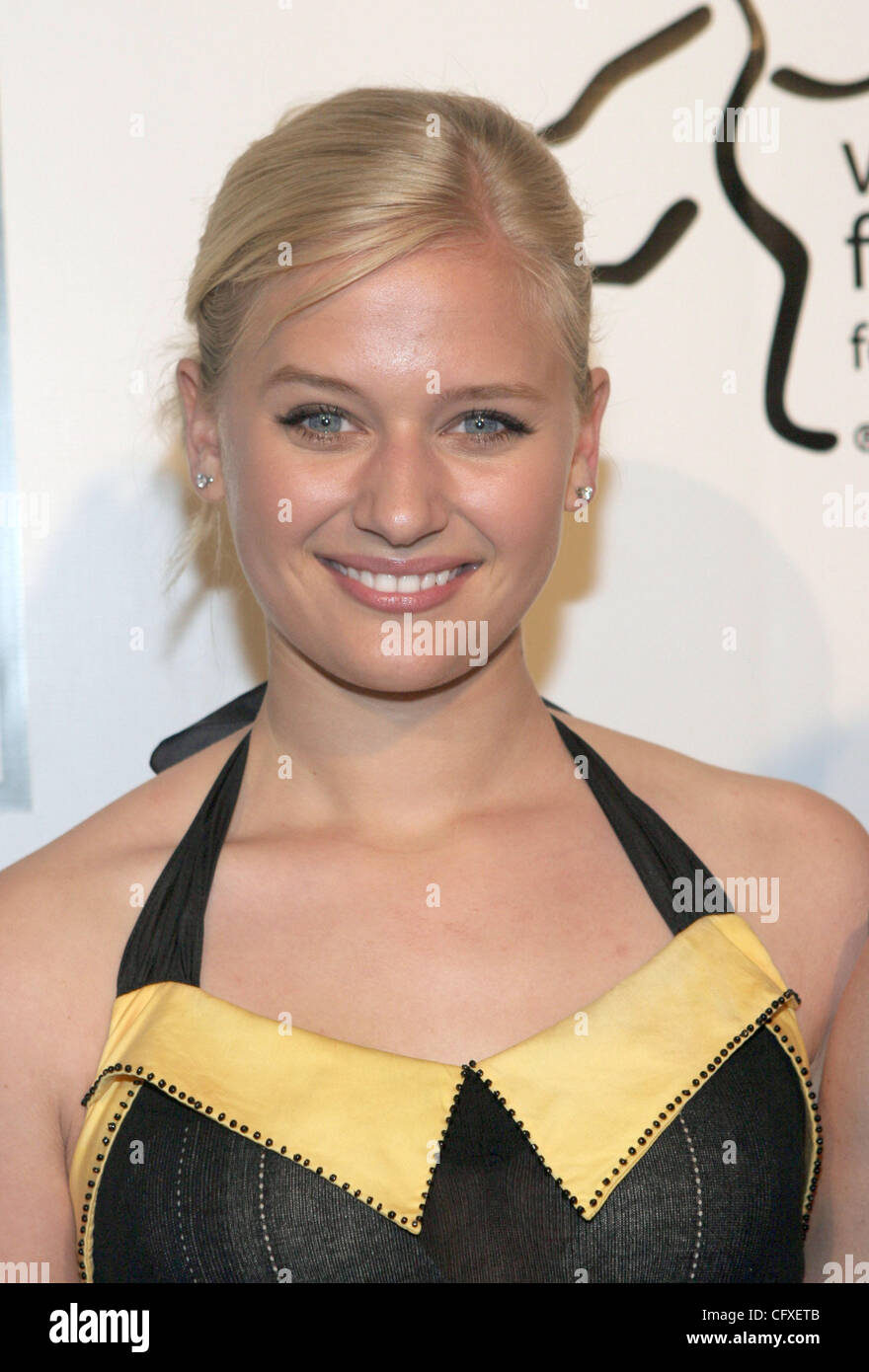 Apr 11, 2007 - Beverly Hills, CA, USA - Actress CARLY SCHROEDER arrives ...